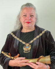 Who We Are - Town and Manor of Hungerford